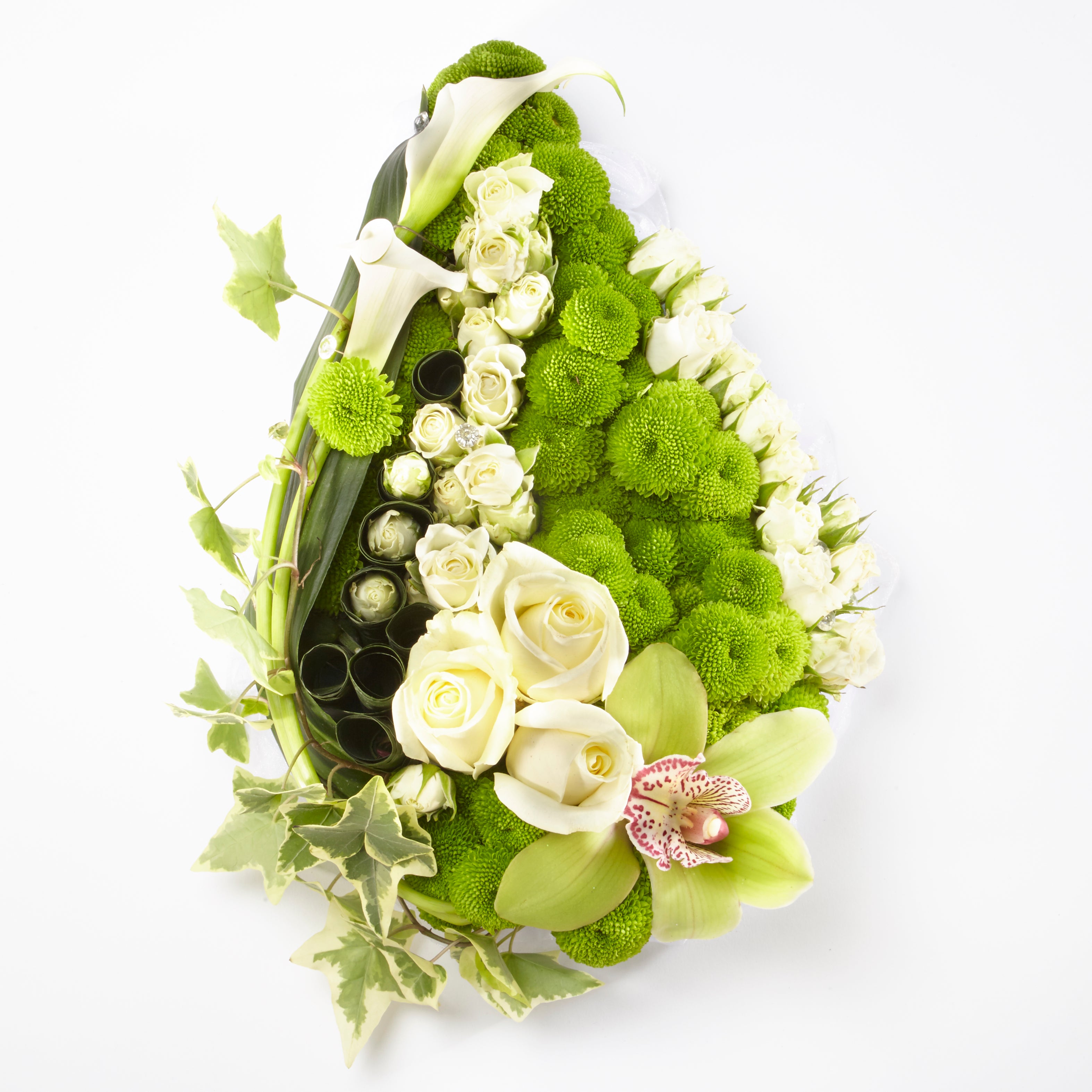 Teardrop Shaped Funeral Tribute – Loving Funeral Flowers